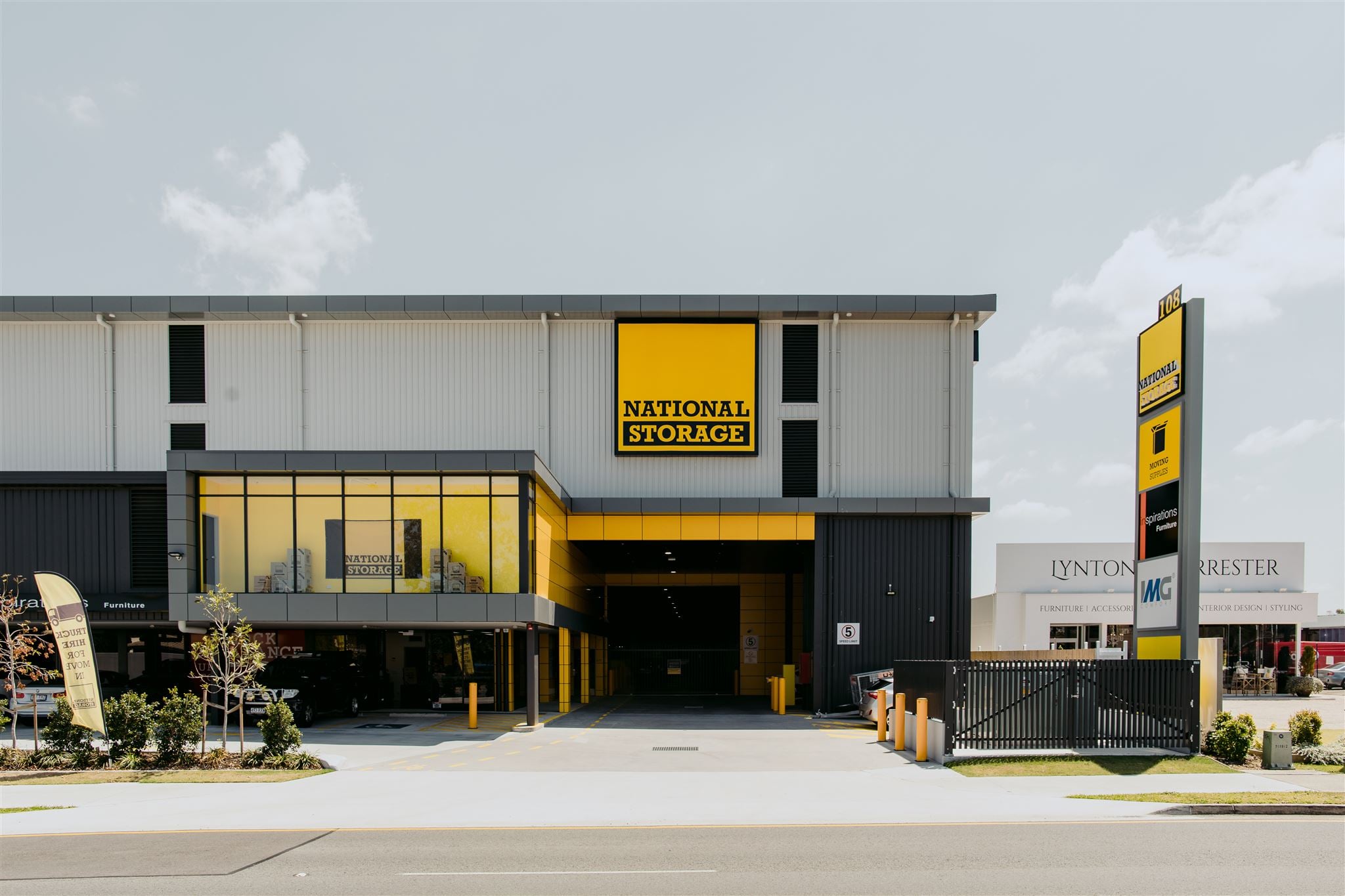 Self Storage Unit Near Bundall | National Storage